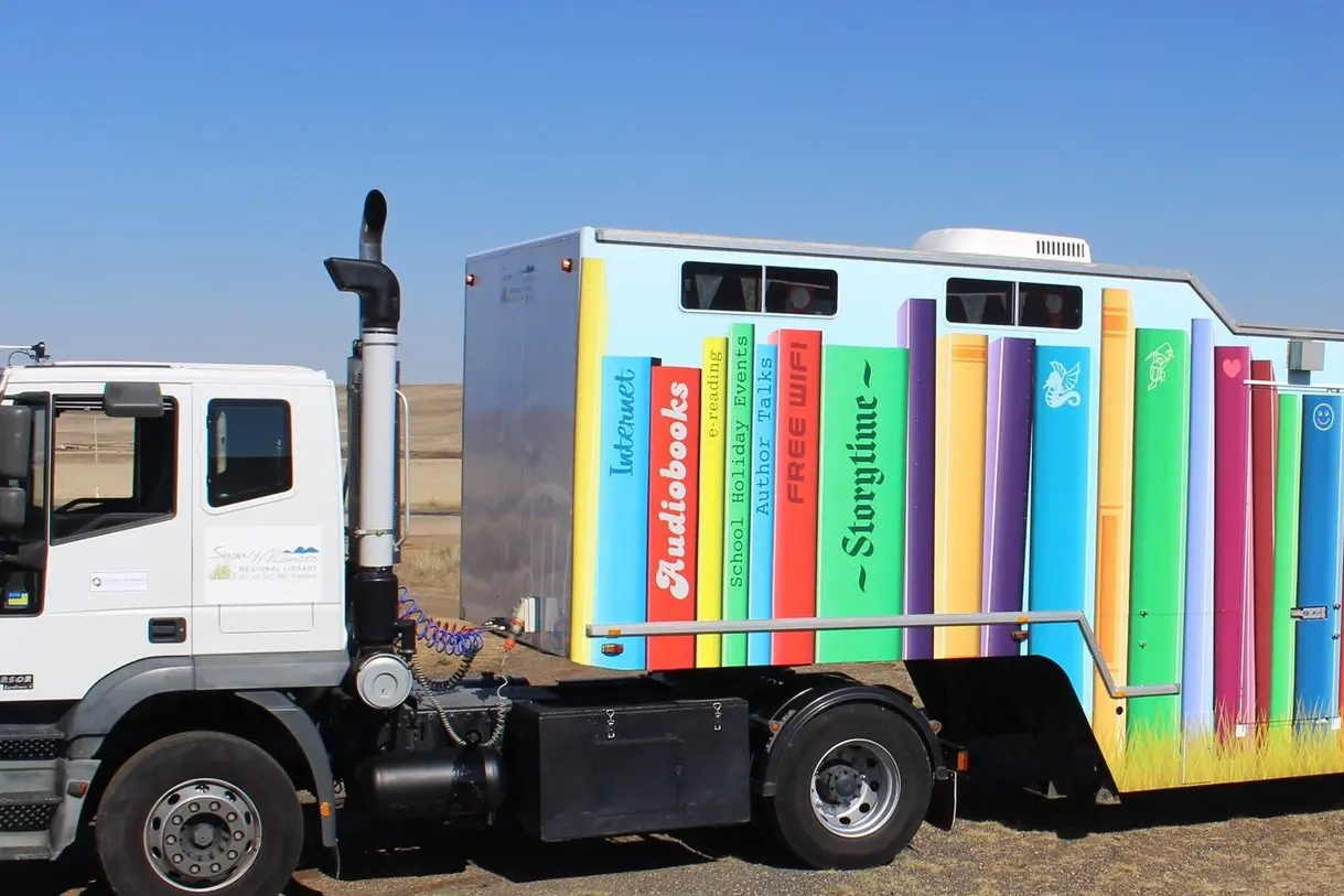 Calls to re-instate Snowy Monaro mobile library truck