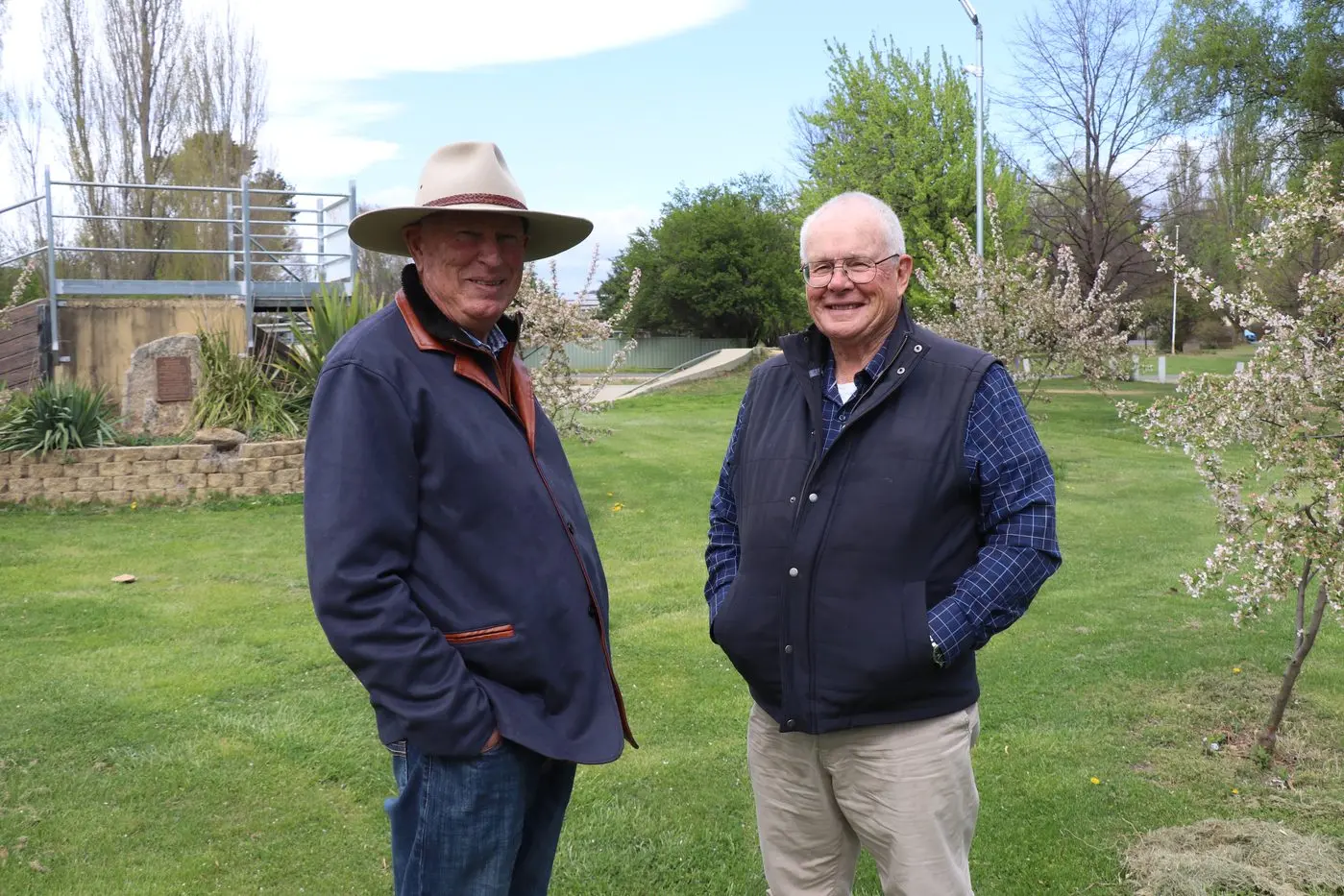 Cr Rose calls for delay in mayoral vote