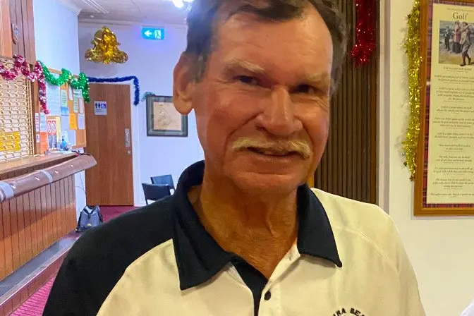Bombala golf stalwart farewells committee